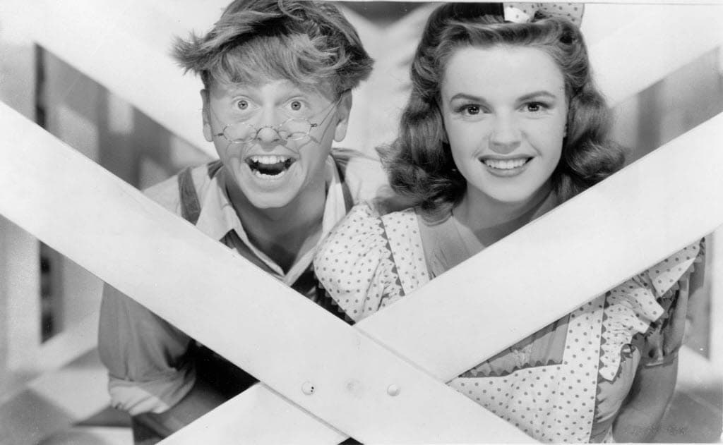 30 Photos of Mickey Rooney When He Was Young