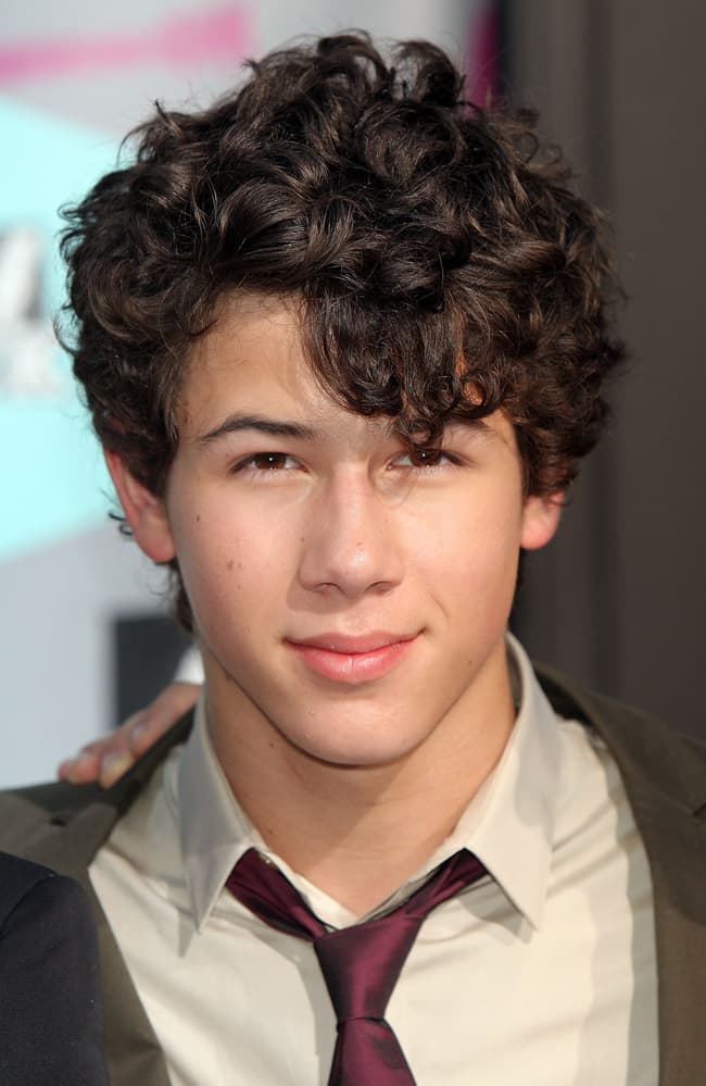 30 Photos of Nick Jonas When He Was Young