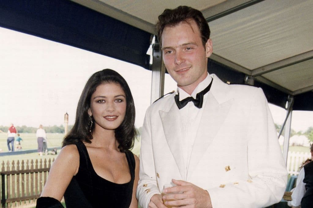 25 Photos of Catherine Zeta-Jones When She Was Young