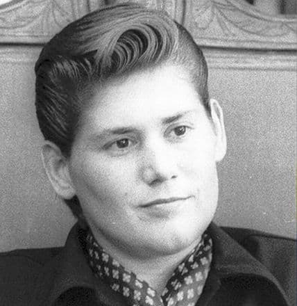 10 Photos of Wayne Newton When He Was Young