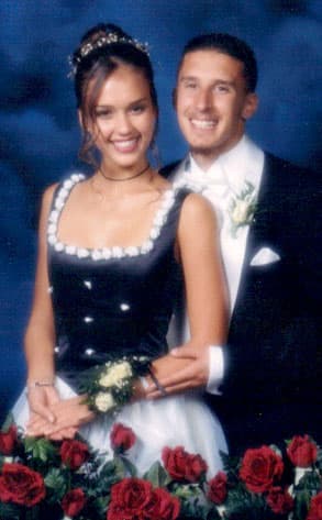 18 Photos of Jessica Alba When She Was Young