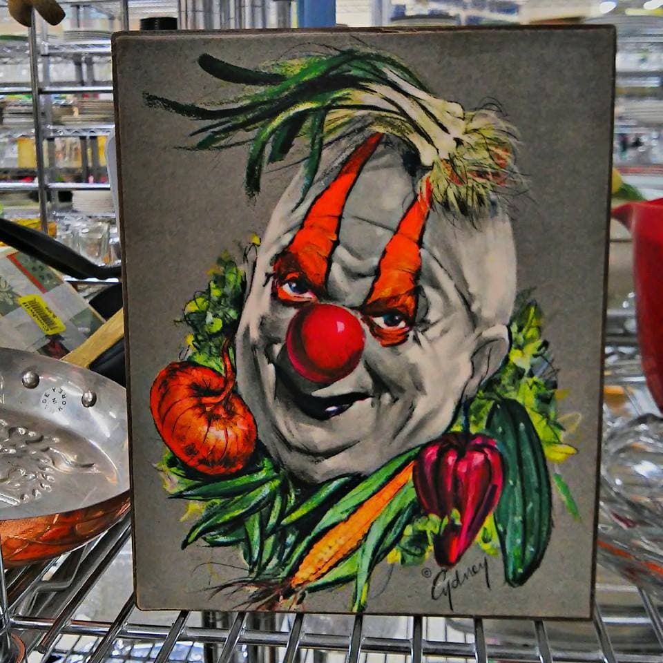 Weird Garage Sale Items | Most WTF Things at Garage Sales (Photos)