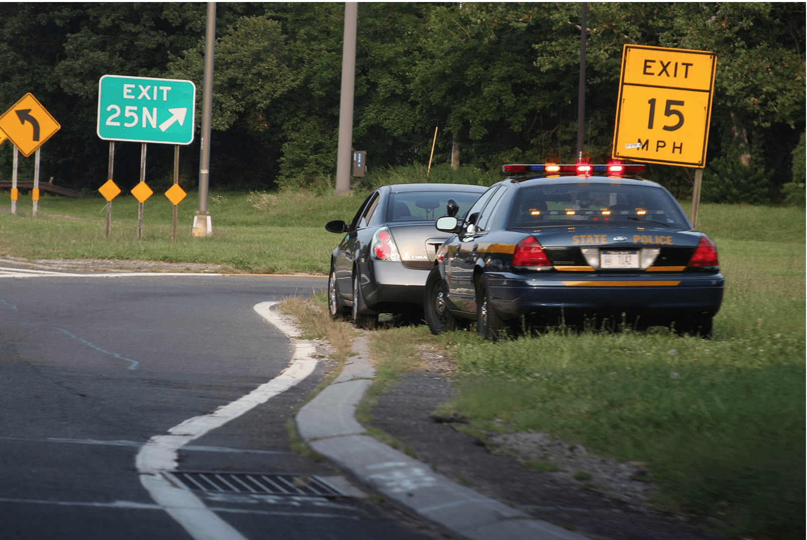What to Do If You Get Pulled Over: Proper Police Pull Over Procedure