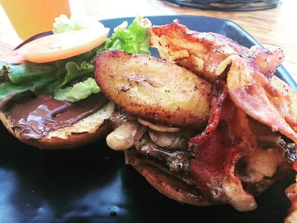 Crazy Burgers | Biggest Weird Burgers (with Photos)