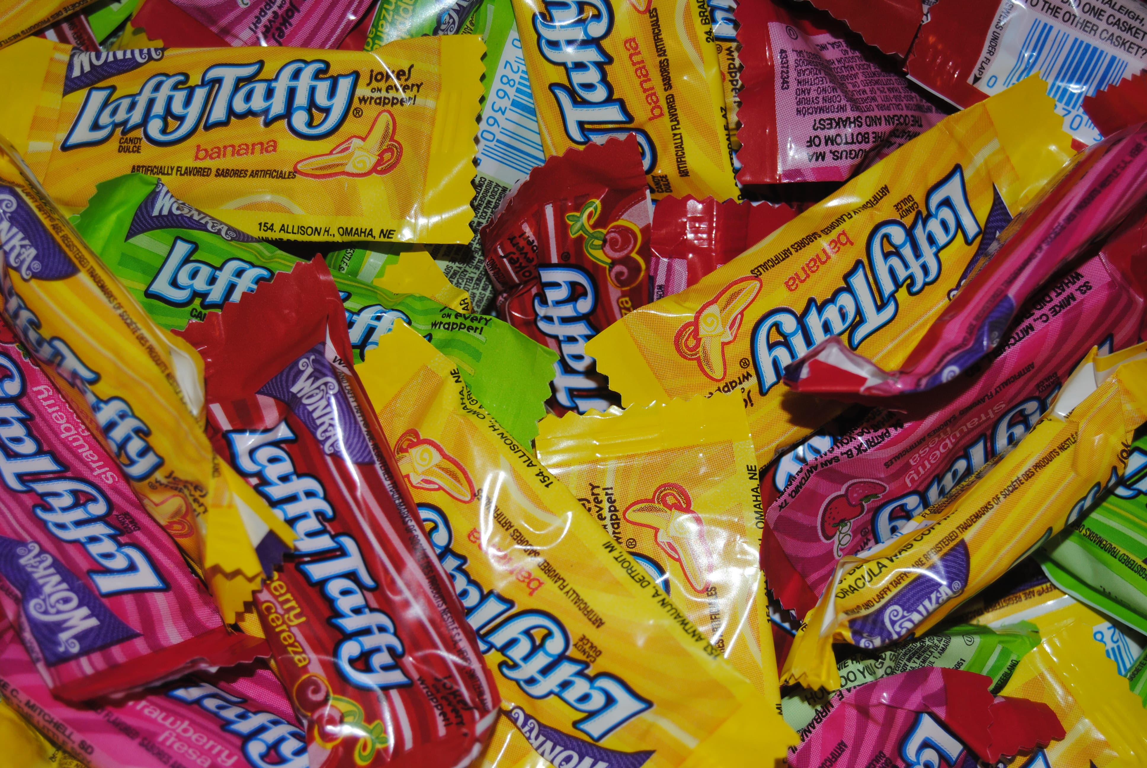 The Funniest Laffy Taffy Jokes, Ranked