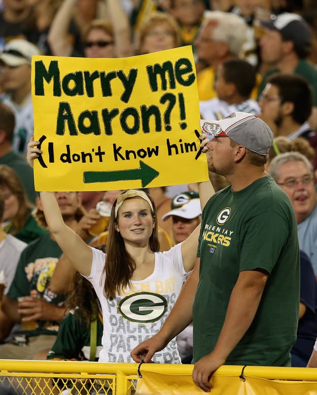 33 Funny Game Day Signs | Creative Sports Signs from Fans