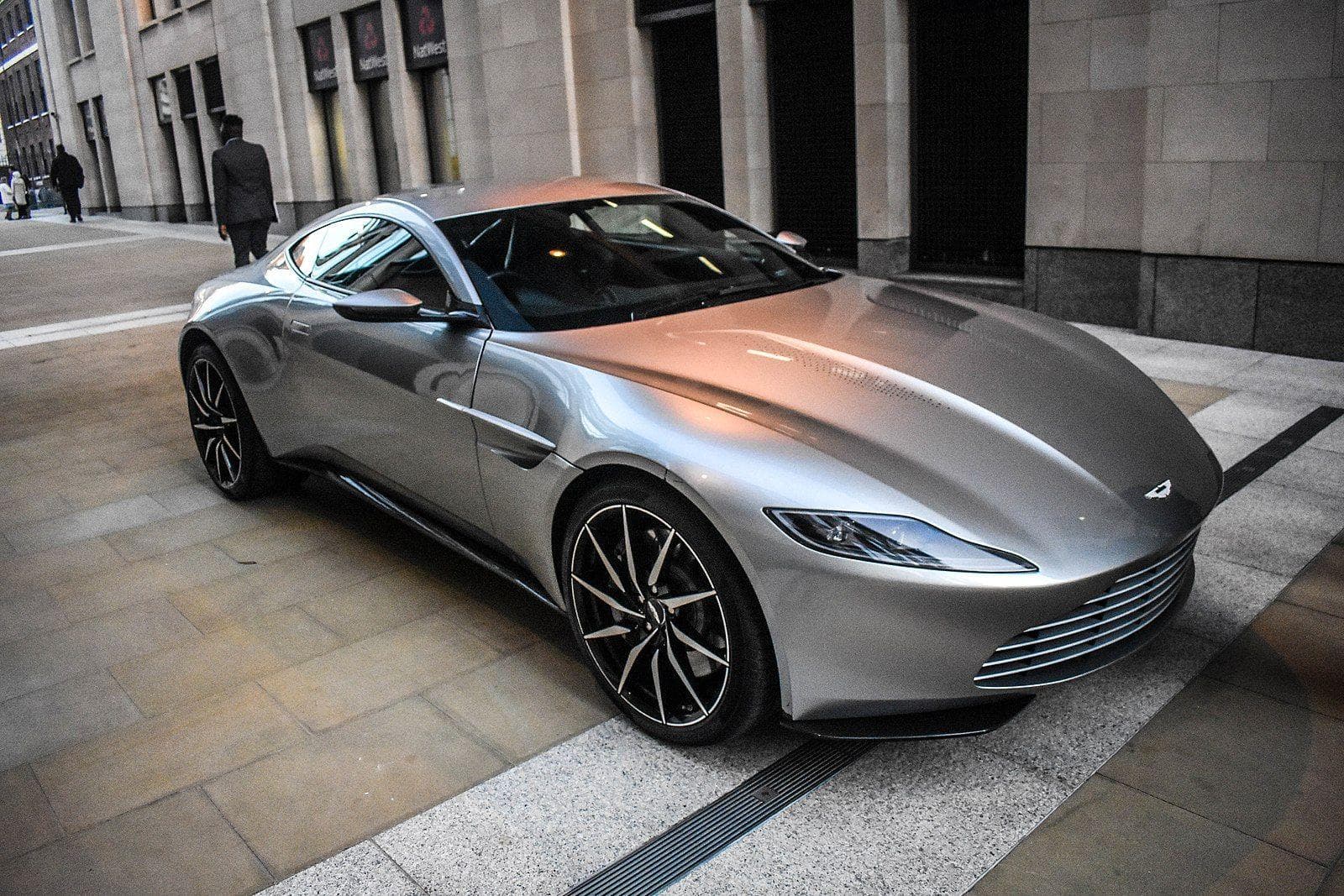 James Bond Cars | List of Cars from James Bond Movies