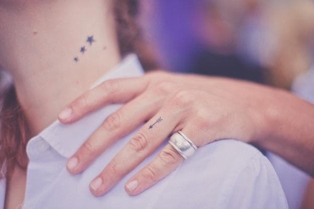 33 Awesome Tiny Tattoo Ideas for Girls