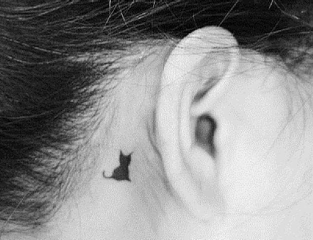 33 Awesome Tiny Tattoo Ideas for Girls