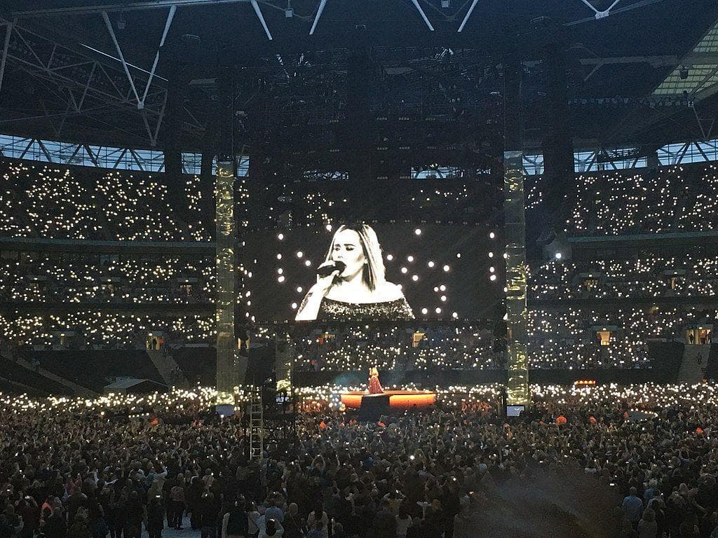 Adele Bio: Stories & Fun Facts About Adele