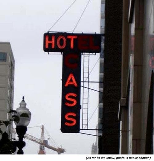 Funny Hotel Signs | Hilarious Motel & Hotel Sign Photos
