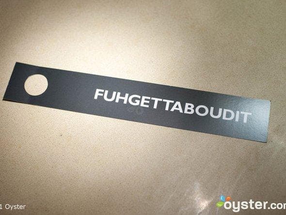 Funny Hotel Signs | Hilarious Motel & Hotel Sign Photos