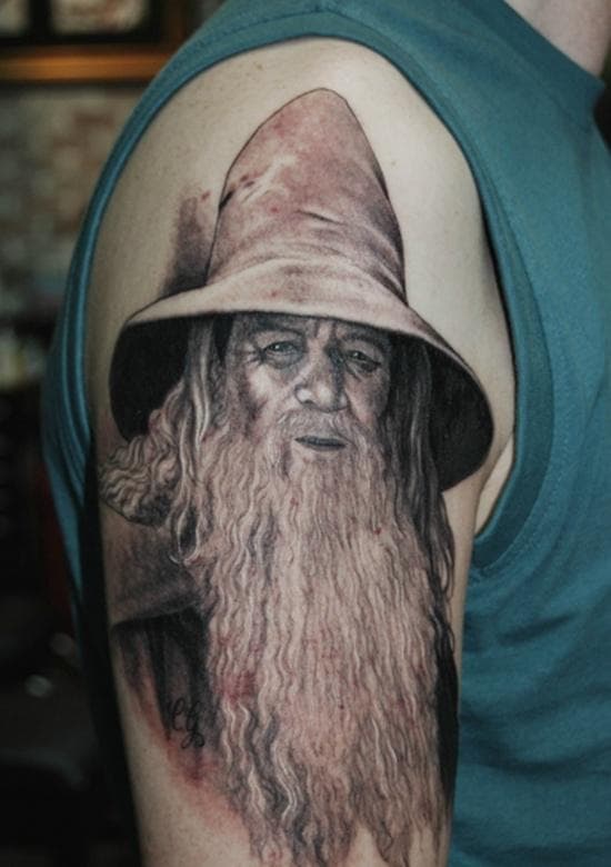 28 Incredible Lord of the Rings Tattoos You'll Geek Out Over