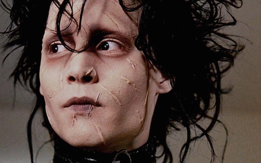 Edward Scissorhands Facts, Triva, Easter Eggs