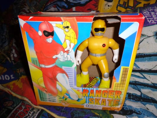 Hilarious Bootleg Toys That Are Obvious Knock Offs