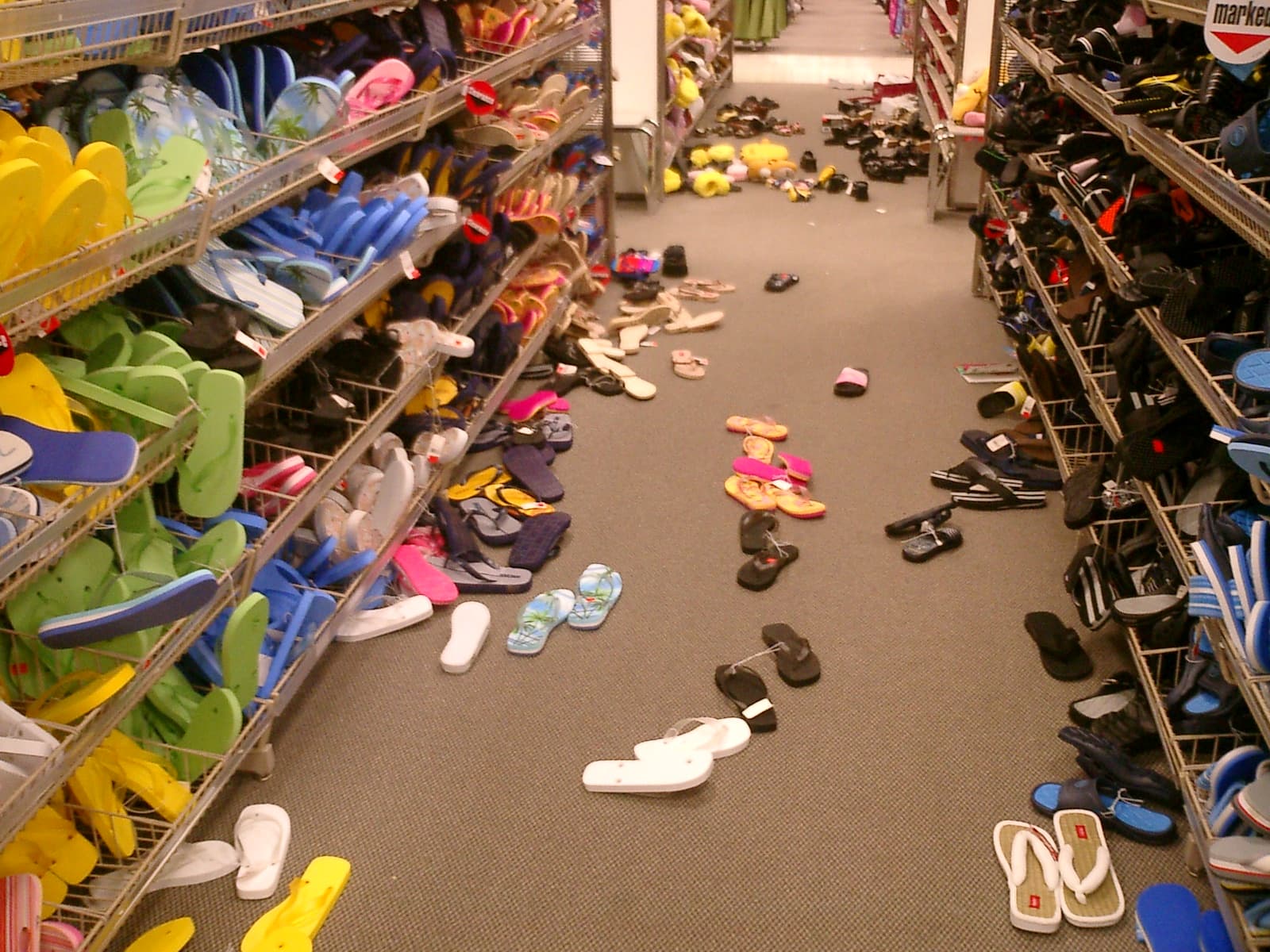 Messy Pictures | Photos That Annoy Neat Freaks
