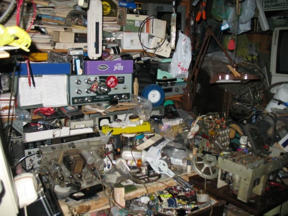 Messy Pictures | Photos That Annoy Neat Freaks