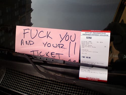 35 Funny Passive Aggressive Notes on Cars, Ranked