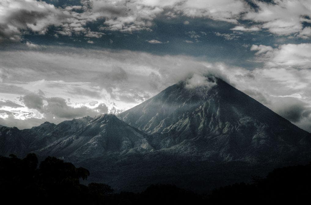 18 Incredible Lord of the Rings Sets You Can Visit