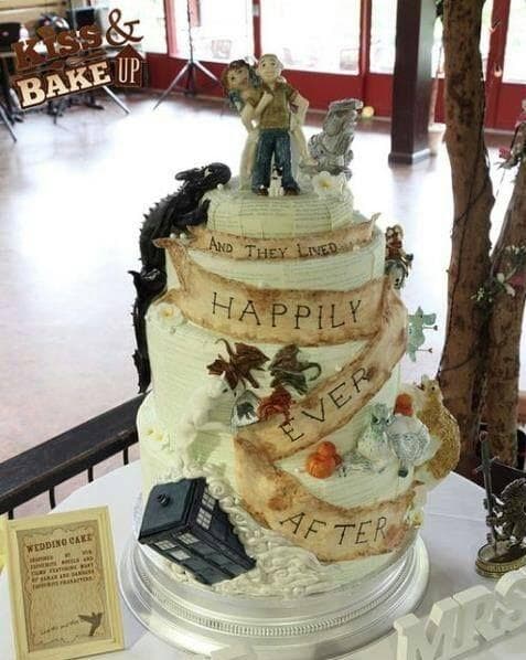 26 Amazing Nerdy Cakes That Are Too Geeky to Eat