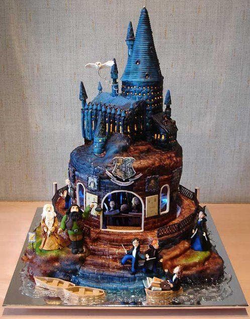26 Amazing Nerdy Cakes That Are Too Geeky to Eat