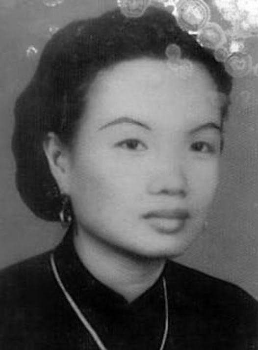 Women Behind the Worst Men in History