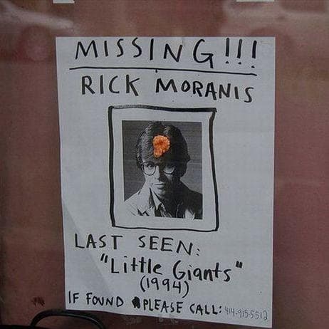 25 Funny Lost and Found Signs That Are on Point