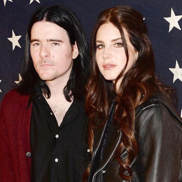 10 Indie Musician Couples You Didn't Know Were Together