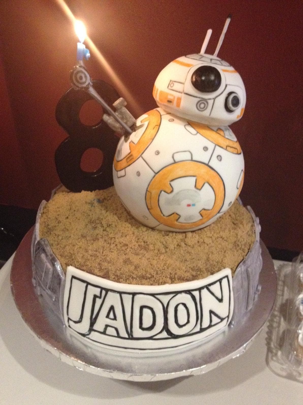 36 Space Cakes That Are Out of This World