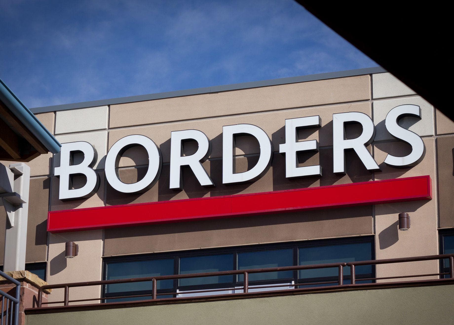 The Best Mall Stores From The 2000s That No Longer Exist