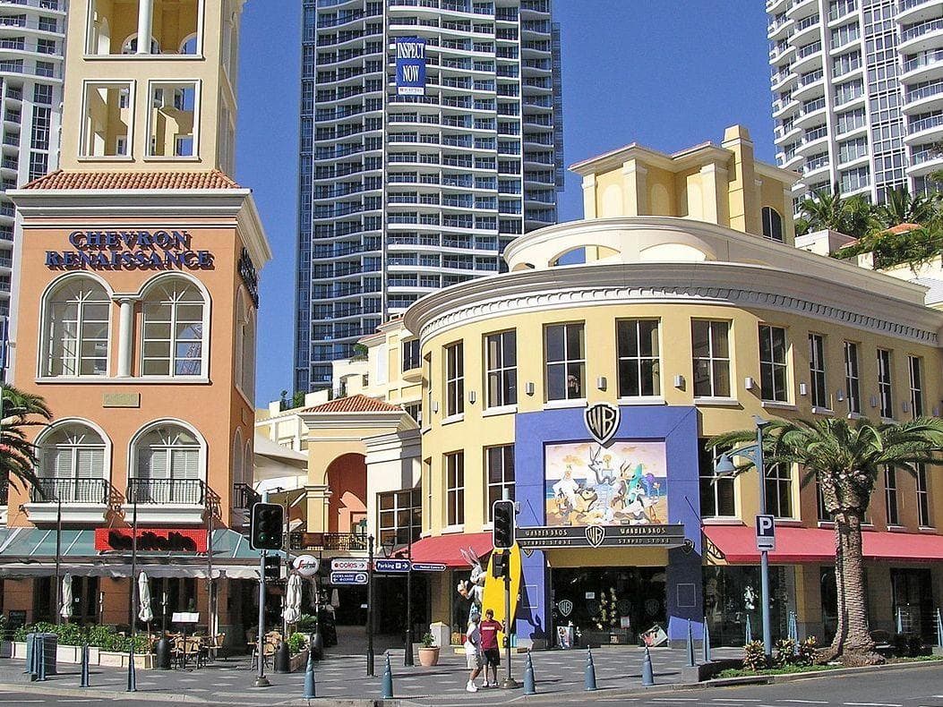 The Best Mall Stores From The 2000s That No Longer Exist