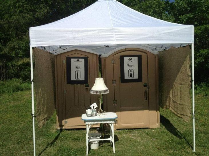 17 Fancy Porta Pottys You'd Love to Pee In (Photos)