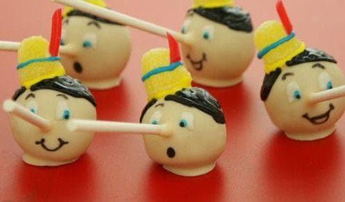 34 Cake Pops That Are Too Funny to Eat