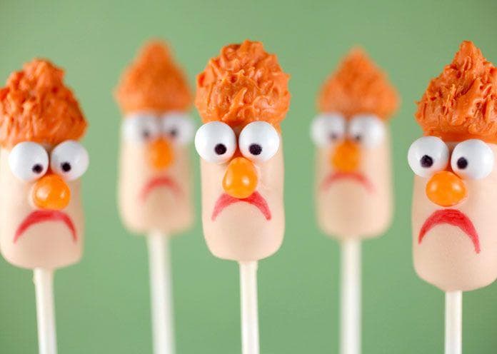 34 Cake Pops That Are Too Funny to Eat