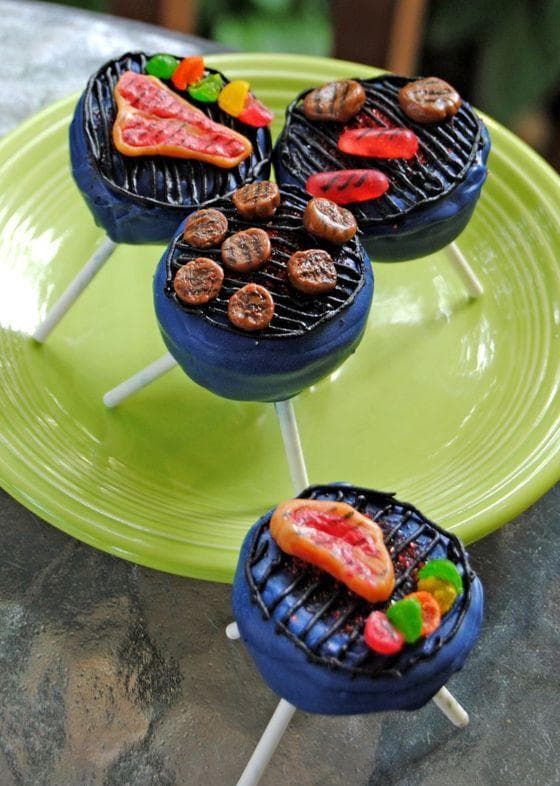 34 Cake Pops That Are Too Funny to Eat