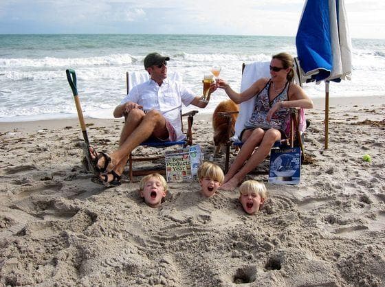18 Awkward Summer Vacation Photos That'll Make You Cringe