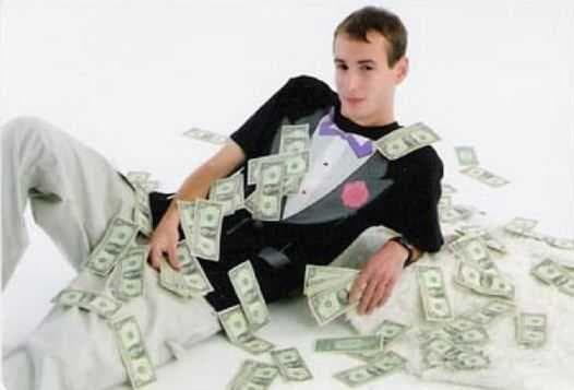 27 Embarrassing Senior Portraits That Will Make You Cringe