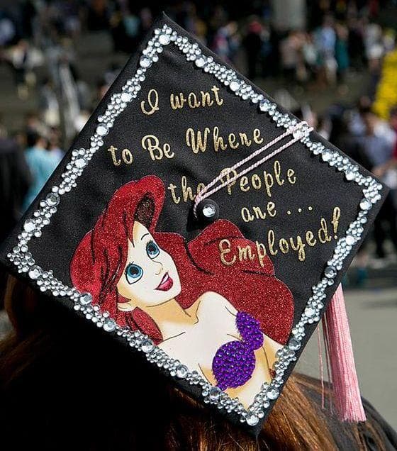Funny Graduation Caps That Won the Whole Ceremony