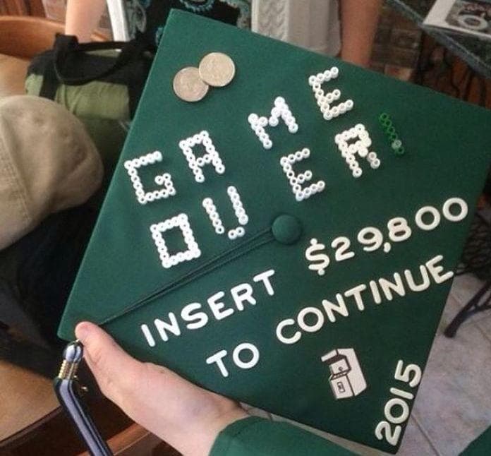 Funny Graduation Caps That Won the Whole Ceremony