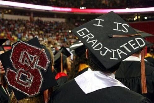 Funny Graduation Caps That Won the Whole Ceremony