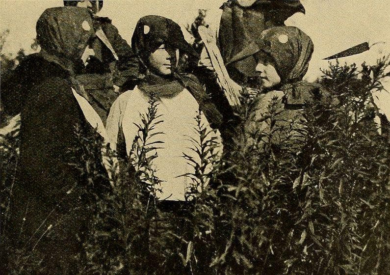 The Creepiest Nursery Rhymes That Shouldn't Be Read to Kids