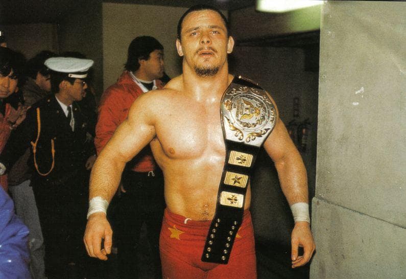 14 Behind the Scenes Stories of Infamous WWE Backstage Fights