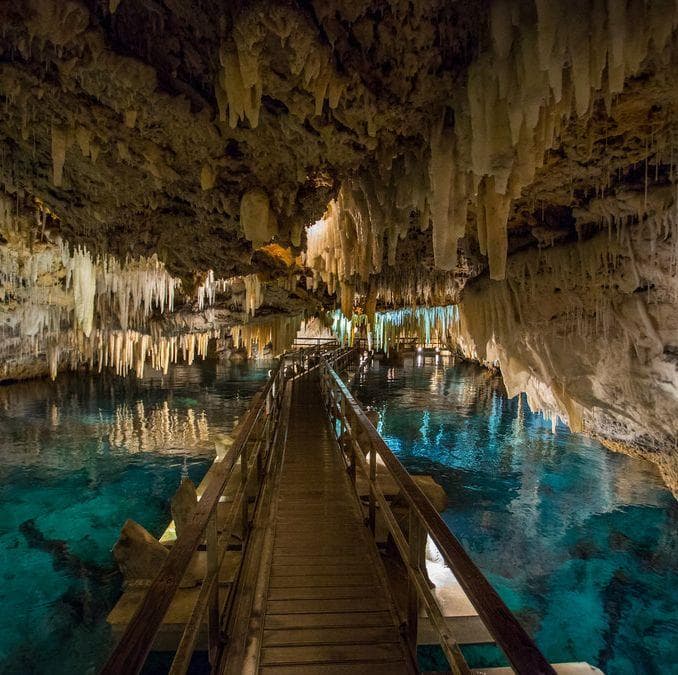 The Most Beautiful Sea Caves Around the World