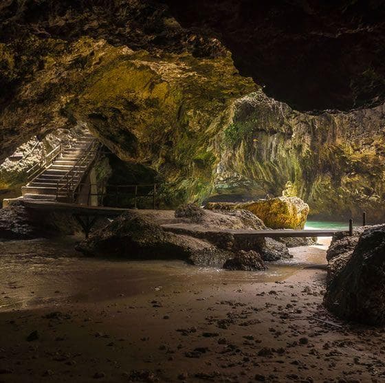 The Most Beautiful Sea Caves Around the World