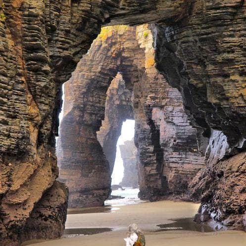 The Most Beautiful Sea Caves Around the World