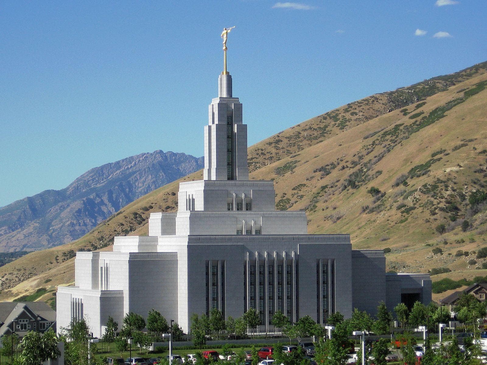 18 Insightful Facts About What Mormons Really Believe