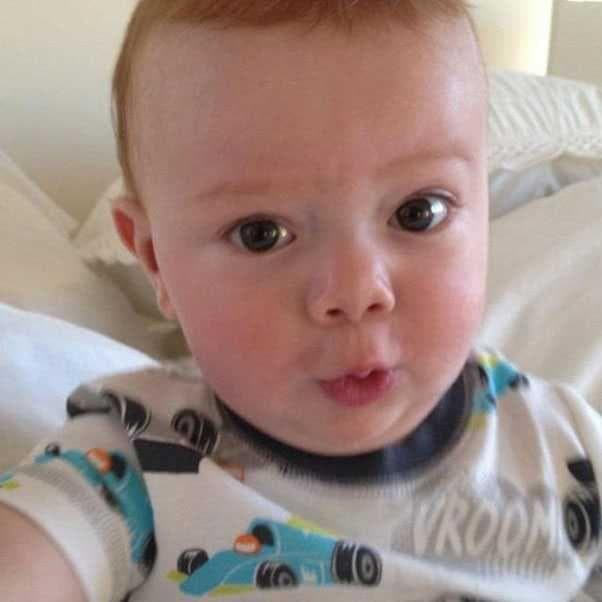 The 25 Greatest Baby Selfies Ever Taken