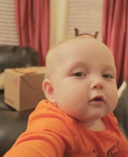 The 25 Greatest Baby Selfies Ever Taken