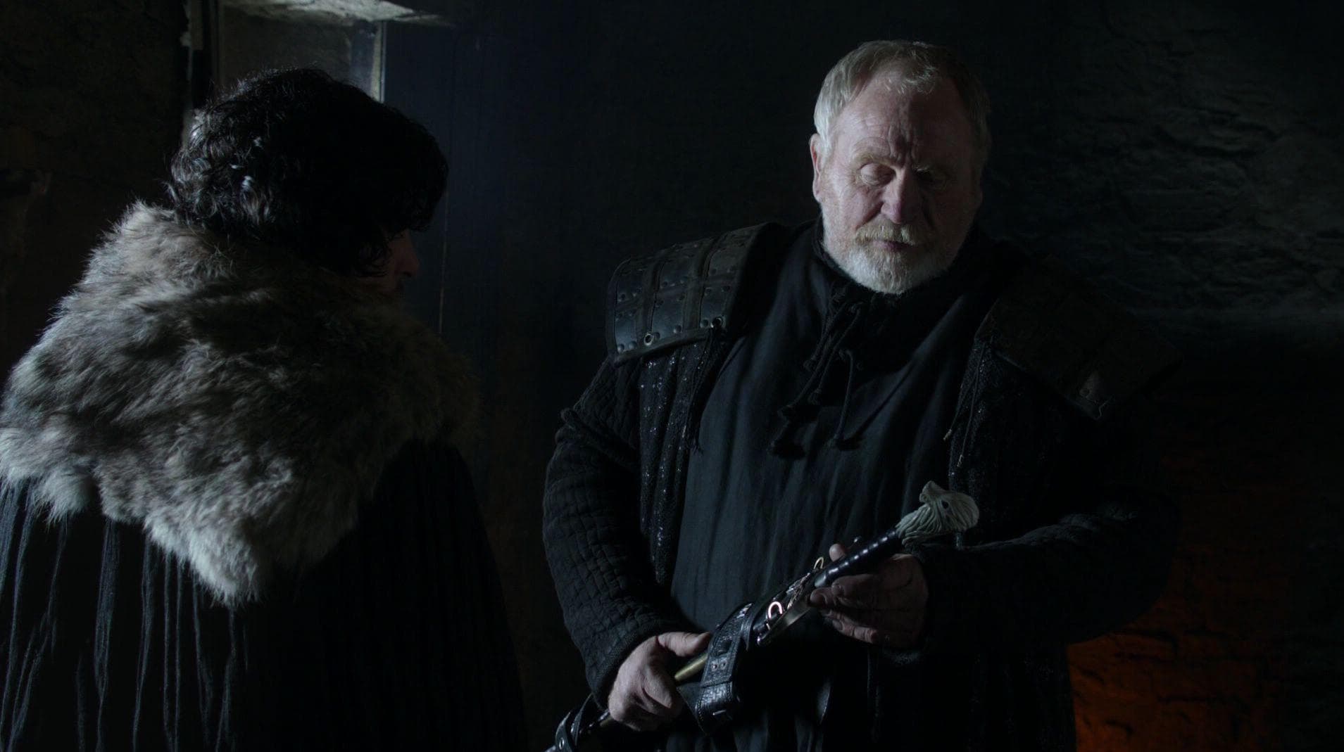 All the Swords in Game of Thrones and Who's Owned Them