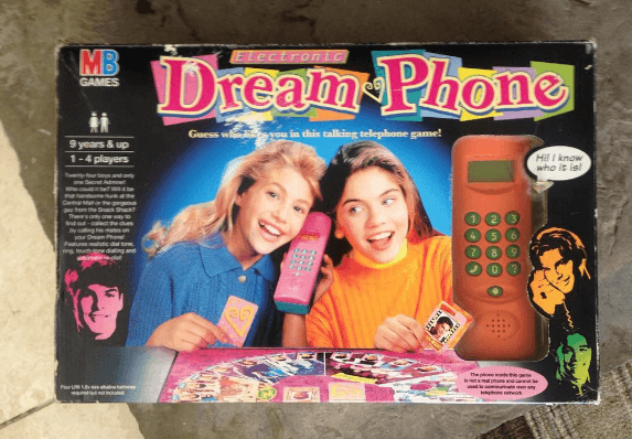 '90s Toys All Girls Had That Were Actually Bullsh*t